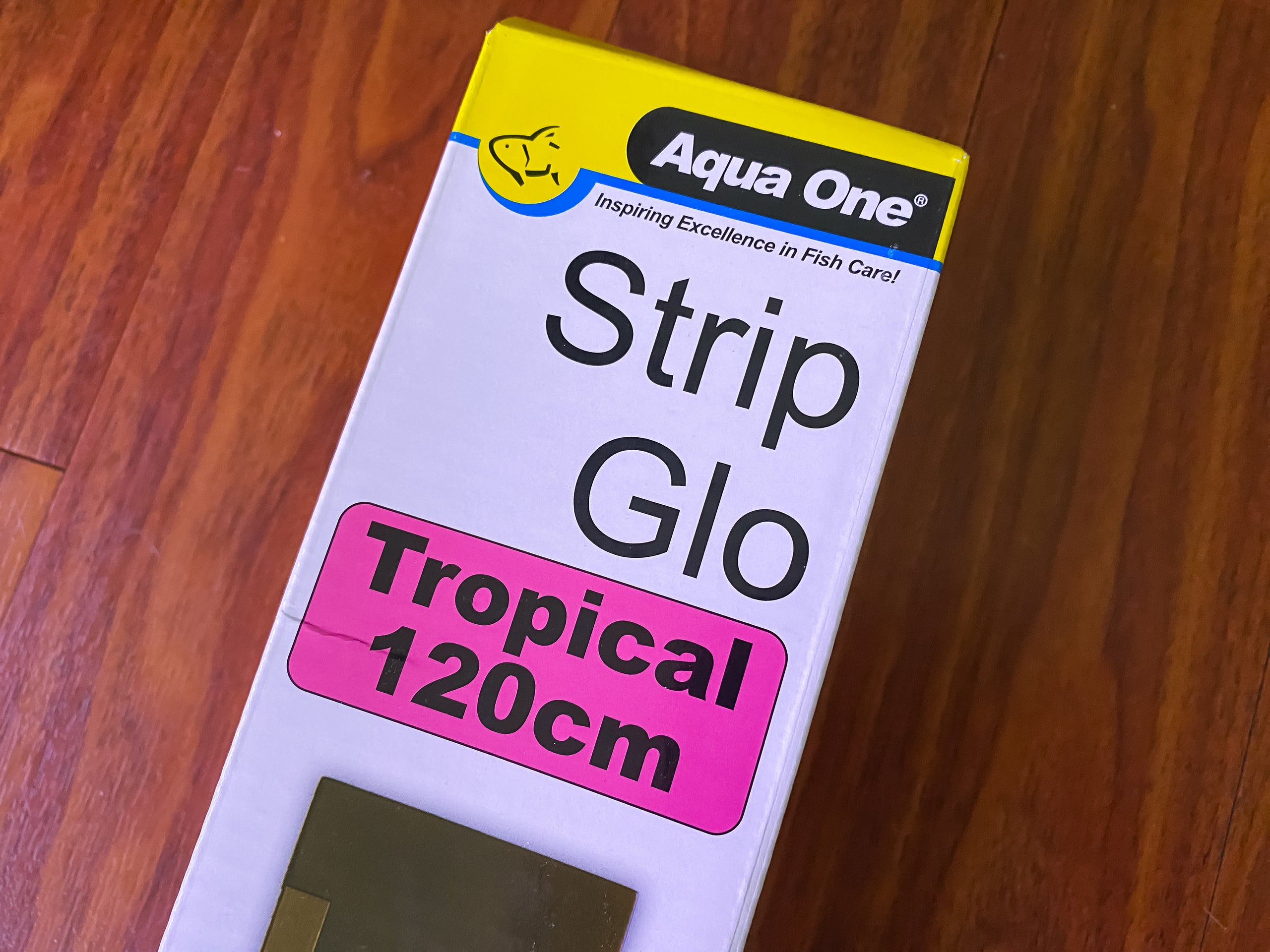 Aqua One StripGlo Tropical LED Light 120cm | Fancy Fishes